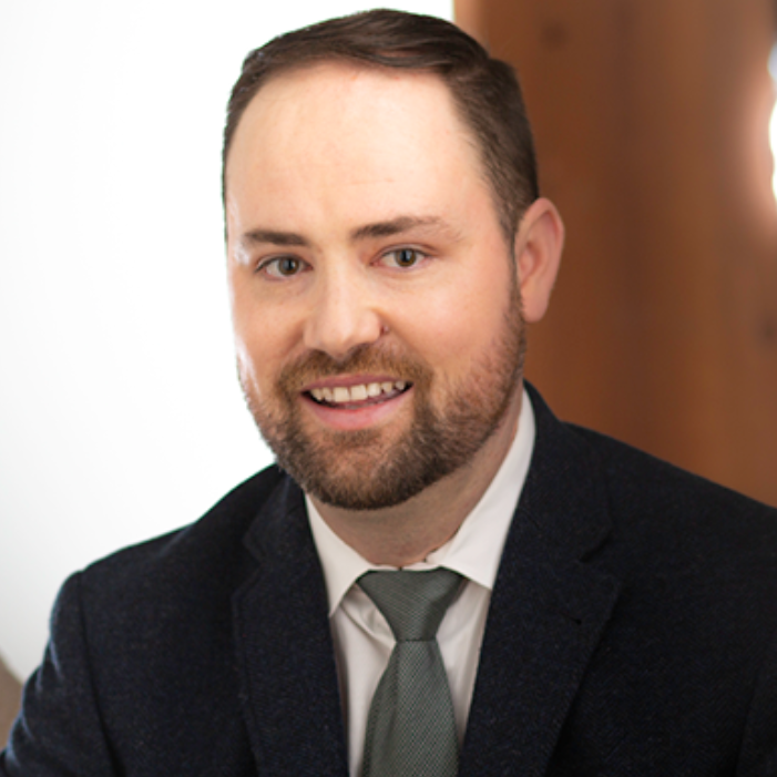 Jeannis Hill Private Wealth Management Group - Meet Our Team | Portland, OR